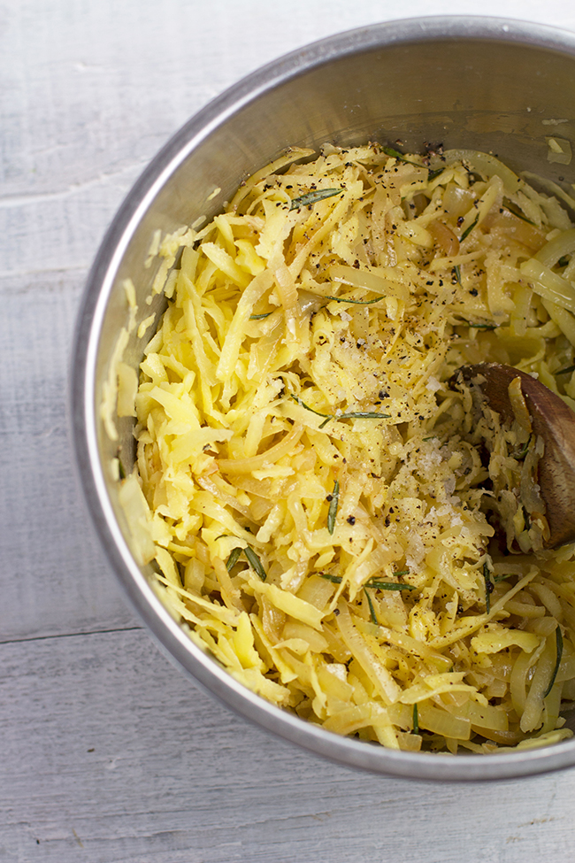 Vegan Potato, Onion and Rosemary Hash Brown Recipe