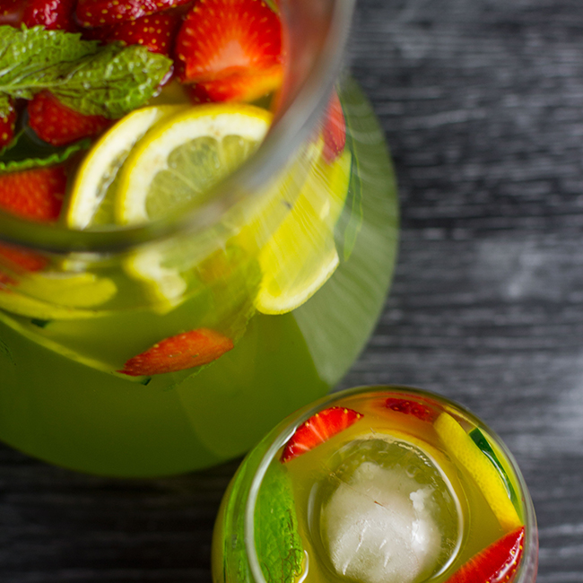 3-midori-illusion-punch-cocktail-social - almondtozest.com